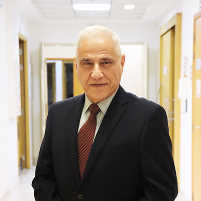 Dr Fadhil Khalil Ali Hasan - Internal Medicine Consultant in Sharjah